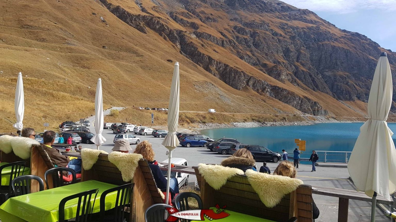 🏗️🚤 Barrage et Lac de Moiry Val d'Anniviers | Édifice en béton et ...