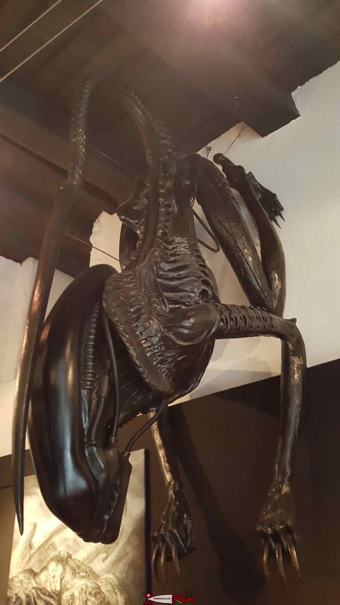 🎨 Musée HR Giger Gruyères | Sculptures Alien à côté du château de Gruyères